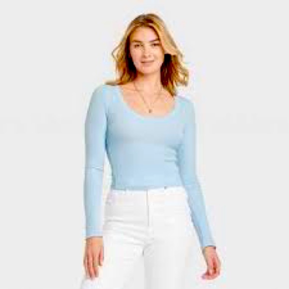 Universal Thread | Tops | Universal Thread Womens Light Blue Long ...